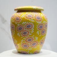 China OEM Ceramic Cremation Urn with Sunflower Pattern for sale