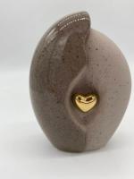 China Wholesale Modern Ceramic Cremation Urn with Gold Heart for sale