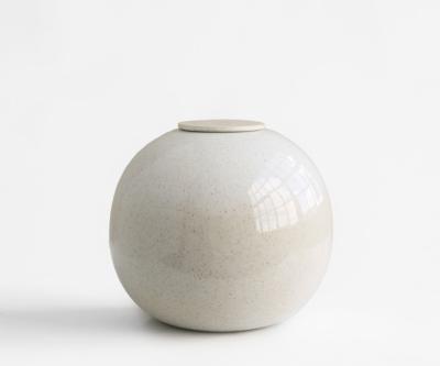 China Modern Round Ceramic Cremation Urn for sale