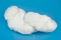 China Raw White Hank Yarn Made by 100 Poliester Yizheng Staple Fiber for Sewing Thread for sale