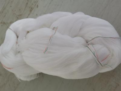 China 40/2 Hubei Raw White TFO Virgin 100% Spun Polyester Hank Yarn For Sewing for sale