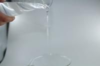 China Oil Polydimethylsiloxane Silicone Fluids Low Viscosity Silicone Dimethicone for sale