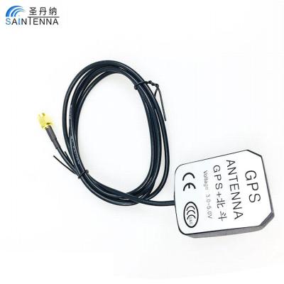 China Mini External GPS Antenna 28dBi Active Vehicle Mounted 1500±50mm Cable for sale