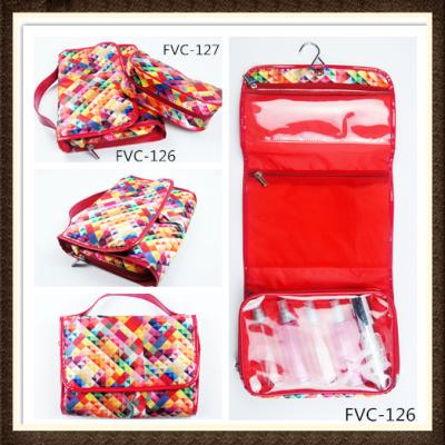 China Custom Waterproof Canvas Leather Dopp Kit Toiletry Bag 500 Pcs MOQ for sale