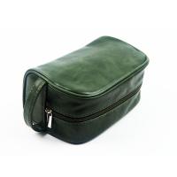 China Custom PU Leather Waterproof Toiletry Bag for Men with Handle 500pcs MOQ for sale