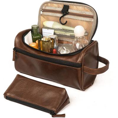 China Custom PU Leather Hanging Toiletry Bag 28x13x15cm Travel Dopp Kit for Men Women for sale