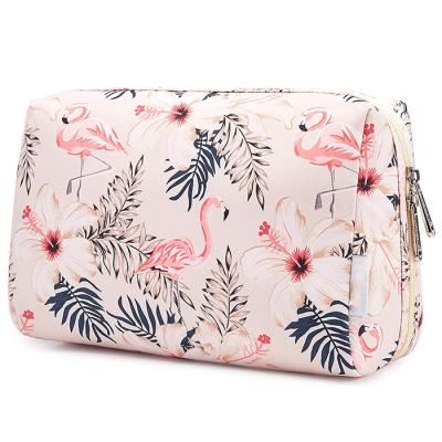 China 230D Oxford Large Leather Cosmetic Makeup Bag Travel Organizer Pouch 23x17x10 cm for sale