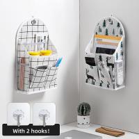 China Cotton Linen Wall Hanging Storage Bag 3 Pockets Waterproof Over Door Closet Organizer 40x23x9cm for sale