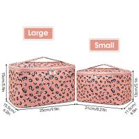 China Custom Travel Makeup Bag Large Cosmetic Organizer 300D Oxford for Women for sale