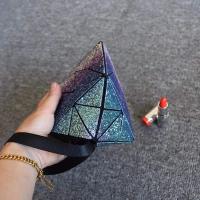 China Geometric Foldable Cosmetic Pouch Cute Small Travel Makeup Bag with Zipper 7.9x3.9x3.9 Inch for sale