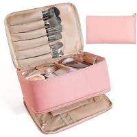 China Large Nylon Cosmetic Makeup Bag Organizer Portable Travel Case with Compartments 500 MOQ for sale