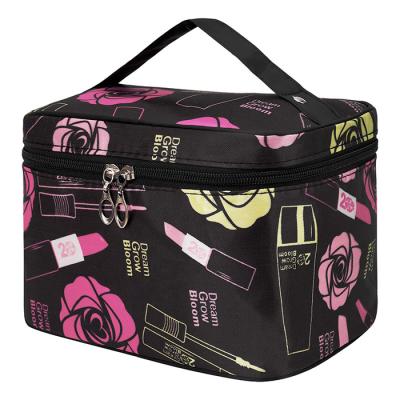 China Women Portable Cosmetic Bag Cute Makeup Travel Case Multifunctional Toiletry Bag 500 Pieces MOQ for sale