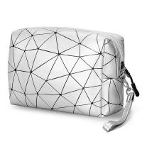 China Waterproof PU Leather Cosmetic Bag 7.5x3.2x5.5 Inch Lightweight Travel Makeup Pouch for sale