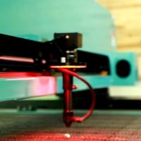 China LH-180-N Curtain Head Laser Cutting Making Machine for Final Products Weight KG 650 for sale