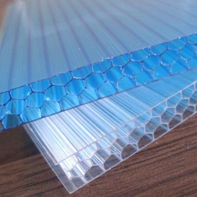 China Green Fire Resistant Multiwall Polycarbonate Sheet Panel 2100mm Width with B1 Fire Rating and 10-Year UV Warranty for sale