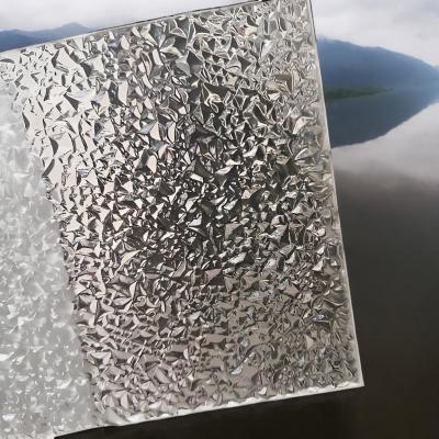 China Custom Polycarbonate Diamond Sheet 1220mm/2100mm Width with 80% Light Transmission and 250x Impact Resistance for sale