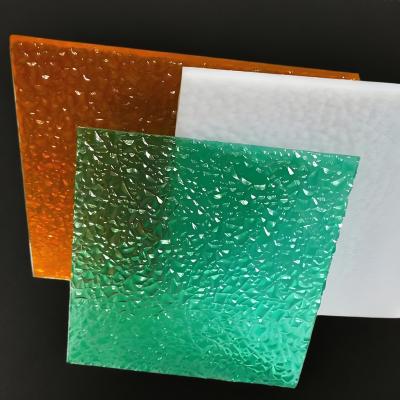 China Multicolor Polycarbonate Diamond Sheet 1220mm/2100mm Width with 250x Glass Impact Resistance and UV Protection for sale