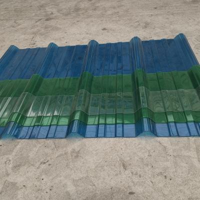 China Green Polycarbonate Corrugated Sheet 0.8mm-2.5mm Wave Tile UV Protected Roofing for sale