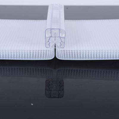 China TOPPC Polycarbonate Interlocking Sheet 2.44m 5.8m 11.9m Custom Sizes Anti-UV for sale