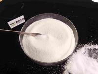 China Rapid Settling White Granules APAM 6155 Mineral Slurry Clarifier for sale
