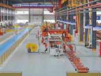 China Adjustable Flexibility C Purlin Electric Palletizing Machine with 2000kg Capacity and PLC Control System for sale