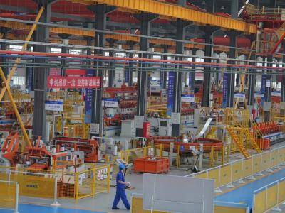China 18 Stands Automatic Roll Forming Machine 55kw 40Cr Metal Roofing Machine for sale