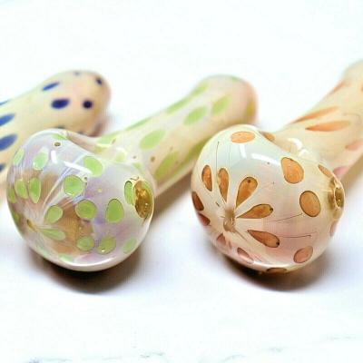 China 3.5 Inch Borosilicate Glass Hand Pipe Hand Blown Tobacco Smoking Pipe Short Cute for sale