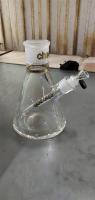 China Detachable Borosilicate Glass Water Pipe 18 Inch 7mm Thick Beaker Bong for sale