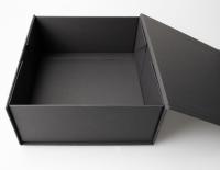 China 157gsm Art Paper Black Gift Box With Lid Foldable Rigid Magnetic Packaging for sale