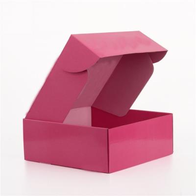 China Custom Logo Pink Corrugated Mailing Boxes 300gsm FBB 2mm Thick Kraft Paper Packaging for sale