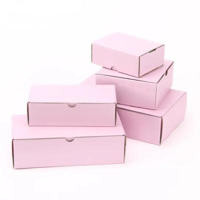 China Custom Folding Gift Boxes Woodfree Paper 500pcs MOQ Debossing CMYK Printing for sale