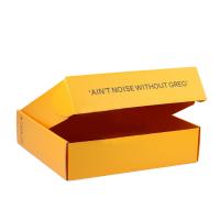 China Custom Folding Gift Boxes Woodfree Paper 500pcs MOQ Debossing CMYK Printing for sale