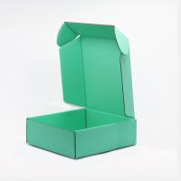 China Custom Folding Gift Boxes Woodfree Paper 500pcs MOQ Debossing CMYK Printing for sale