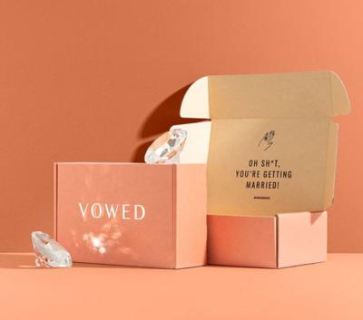 China OEM Clamshell Corrugated Paper Packaging Box Eco Friendly Customizable 1000 Pcs MOQ for sale