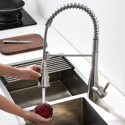 China Motion Sensor Spring Coil Kitchen Faucet Retractable Pull Down 18/10 Stainless Steel 35mm Ceramic Cartridge for sale