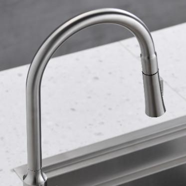 China CUPC Single Handle Gooseneck Kitchen Faucet Extendable Kitchen Tap With Flexible Hose for sale