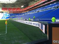 China Outdoor Stadium Perimeter LED Display 6000cd/m2 IP65 Aluminum Cabinet 960x960mm for sale
