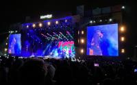 China Rental Stage Background LED Display Curved P4 Indoor LED Display Screen for sale