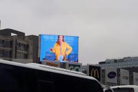 China 6000CD/M2 Outdoor LED Displays P8 Double Pillar Type Digital Advertising Billboard for sale