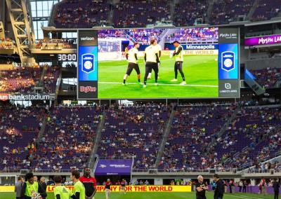 China Outdoor LED Stadium Display Screen 320x160mm P10 SMD3535 7000cd Brightness for sale