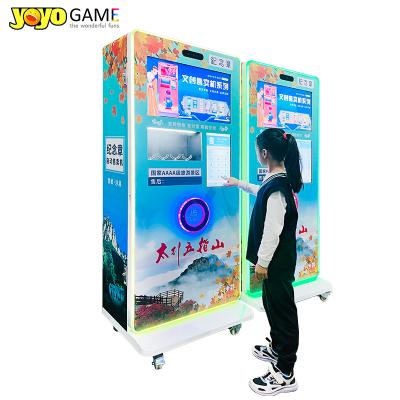 China 300-600 PCS Capacity Medal Vending Machine with 110V/220V Voltage and 1 Year Warranty for Scenic Areas for sale