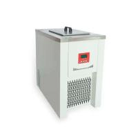 China Electronic Low Temperature Constant Temperature Water Tank Heating Refrigeration Reactor for sale