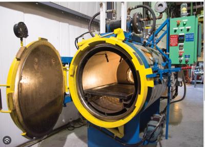 China High Temperature Composite Autoclave 600-5000mm 0.5-5Mpa for Carbon Fiber Curing for sale