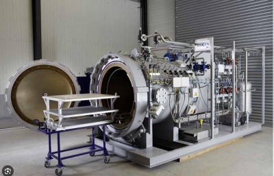 China Electric Heating Composite Autoclave With 600-5000mm Diameter PLC Control for sale