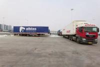 China International Road Freight From China To Uk Door To Door Delivery for sale