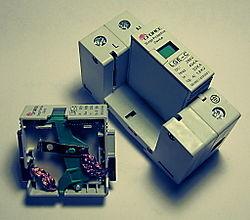 China ISO9001 380V Surge Protection Box With Warning Indicator for sale