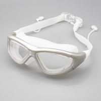 China Anti-Fog UV Protection Swimming Goggles with Silicone Frame and Ear Plugs for Adults for sale