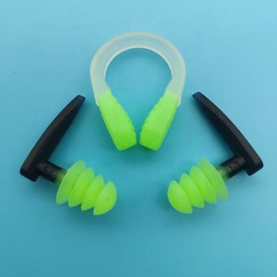 China Non Slip Swimming Nose Clip and Silicone Earplugs Set 11g for Water Sports Training for sale