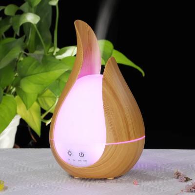 China 200ml Remote Control Aroma Diffuser with Ultrasonic Humidification and Colorful Night Light - YX-261 Model for sale