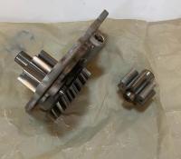 China B3.3 4D95 Engine LUB Oil Pump Cover 4982682 498-2682 Excavator Spare Part for sale
